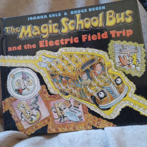 Scholastic | Toys | The Magic School Bus And The Electric Field Trip ...